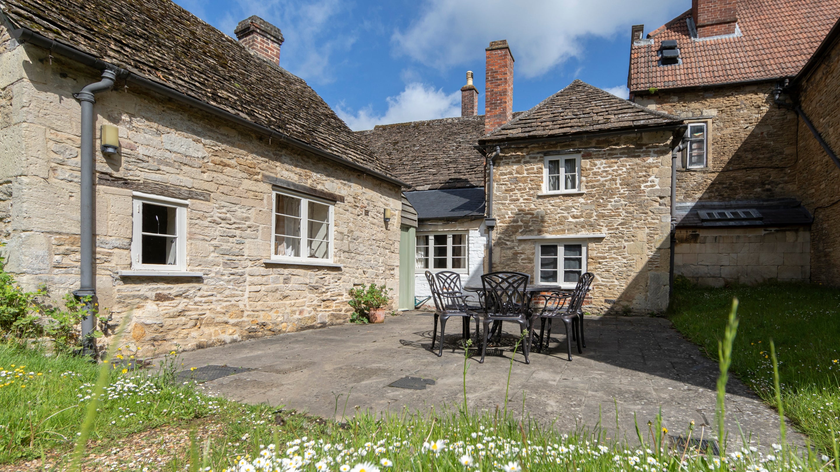 2 High Street from National Trust Holidays. 2 High Street is in ...