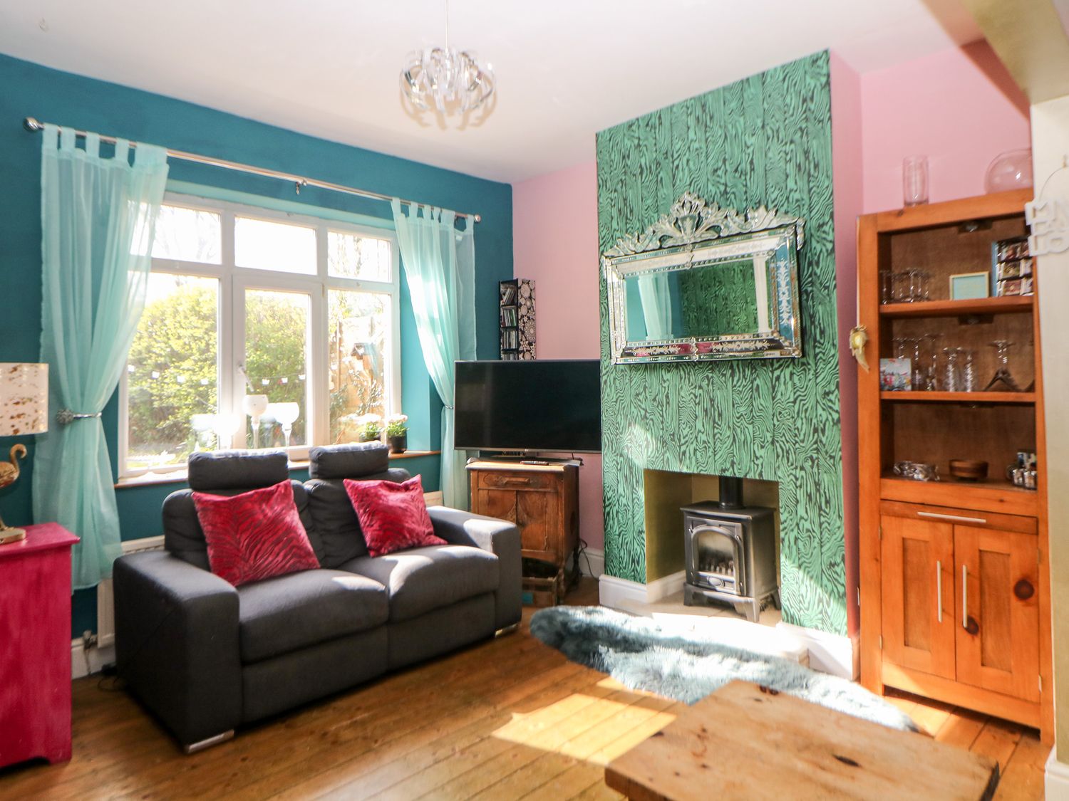 5 Railway Terrace from Sykes Holiday Cottages. 5 Railway Terrace is in ...