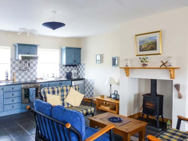 8 Lios Na Sioga from Sykes Holiday Cottages. 8 Lios Na Sioga is in ...