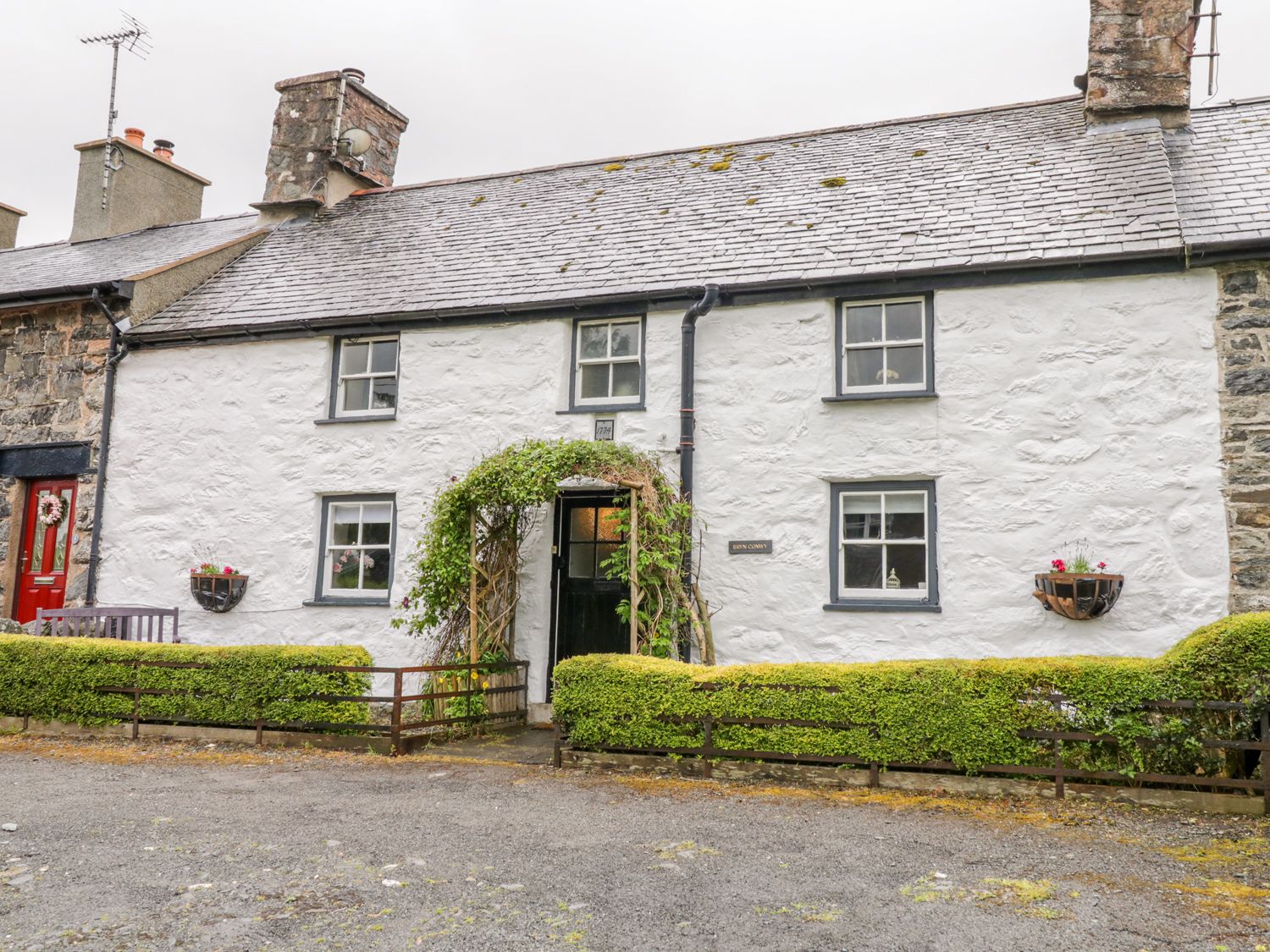 Bryn Conwy from Sykes Holiday Cottages. Bryn Conwy is in Ysbyty Ifan ...