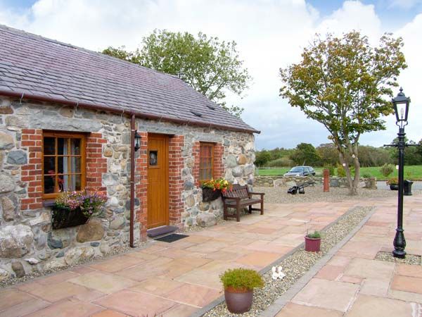 Daffodil Cottage from Sykes Holiday Cottages. Daffodil Cottage is in ...