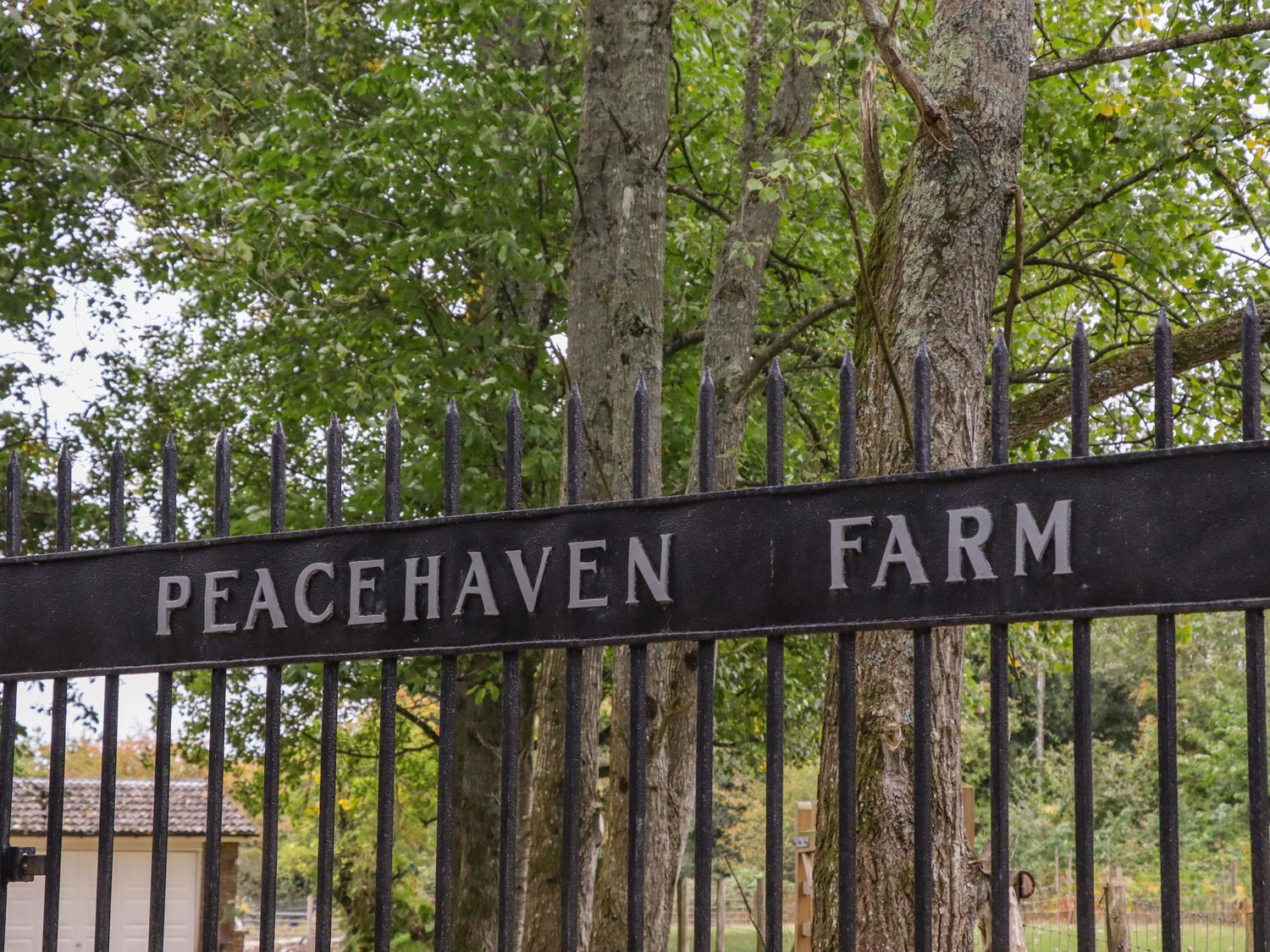 Fox Meadow from Sykes Holiday Cottages. Fox Meadow is in Battle ...