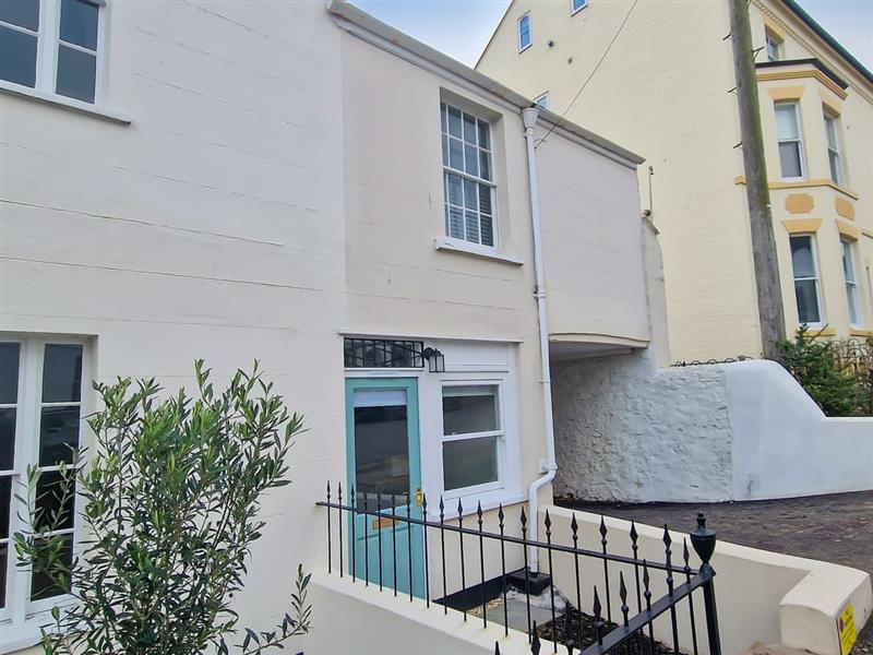 Little Winton from Cottages 4 You. Little Winton is in Charmouth ...