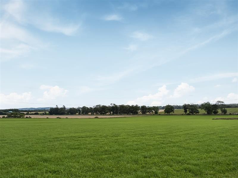 Pod 1 from Cottages 4 You. Pod 1 is in Forfar, Angus - with hot tub ...