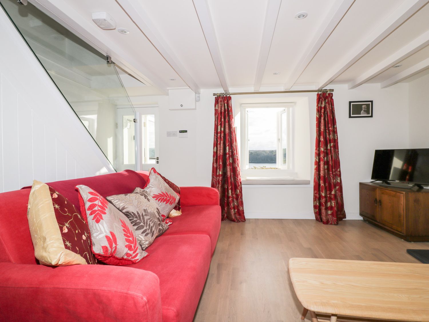 Puffin Cottage from Sykes Holiday Cottages. Puffin Cottage is in St ...