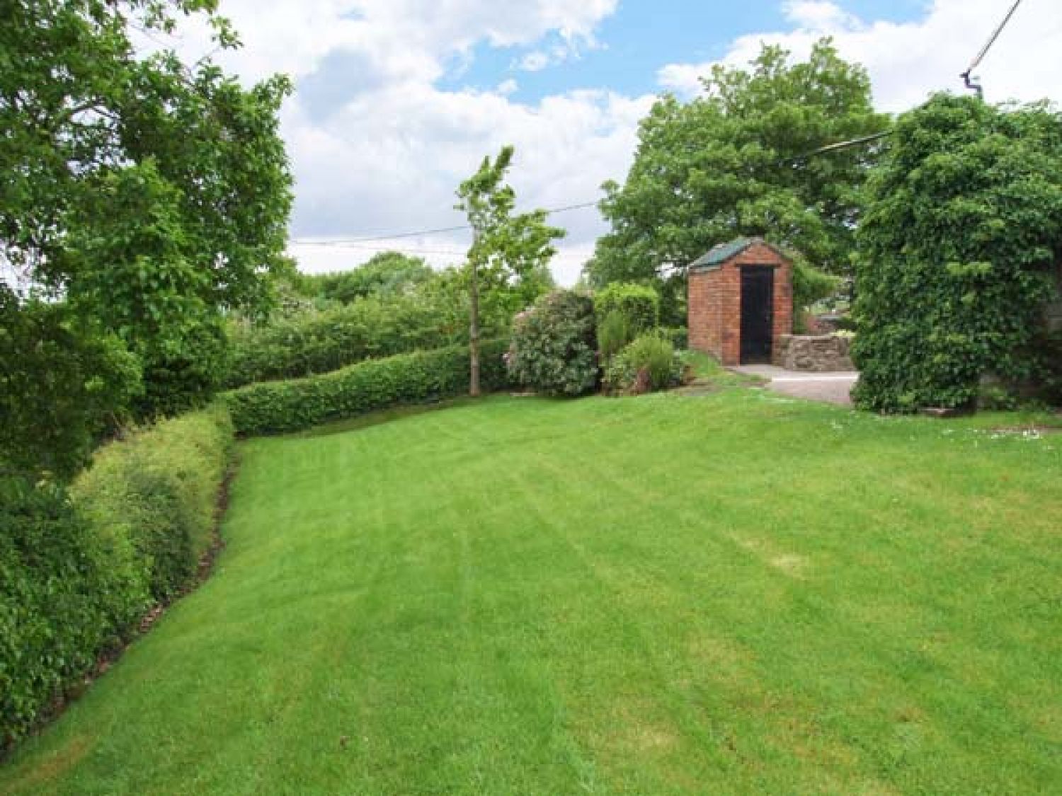 Quarry House from Sykes Holiday Cottages. Quarry House is in Moneystone ...